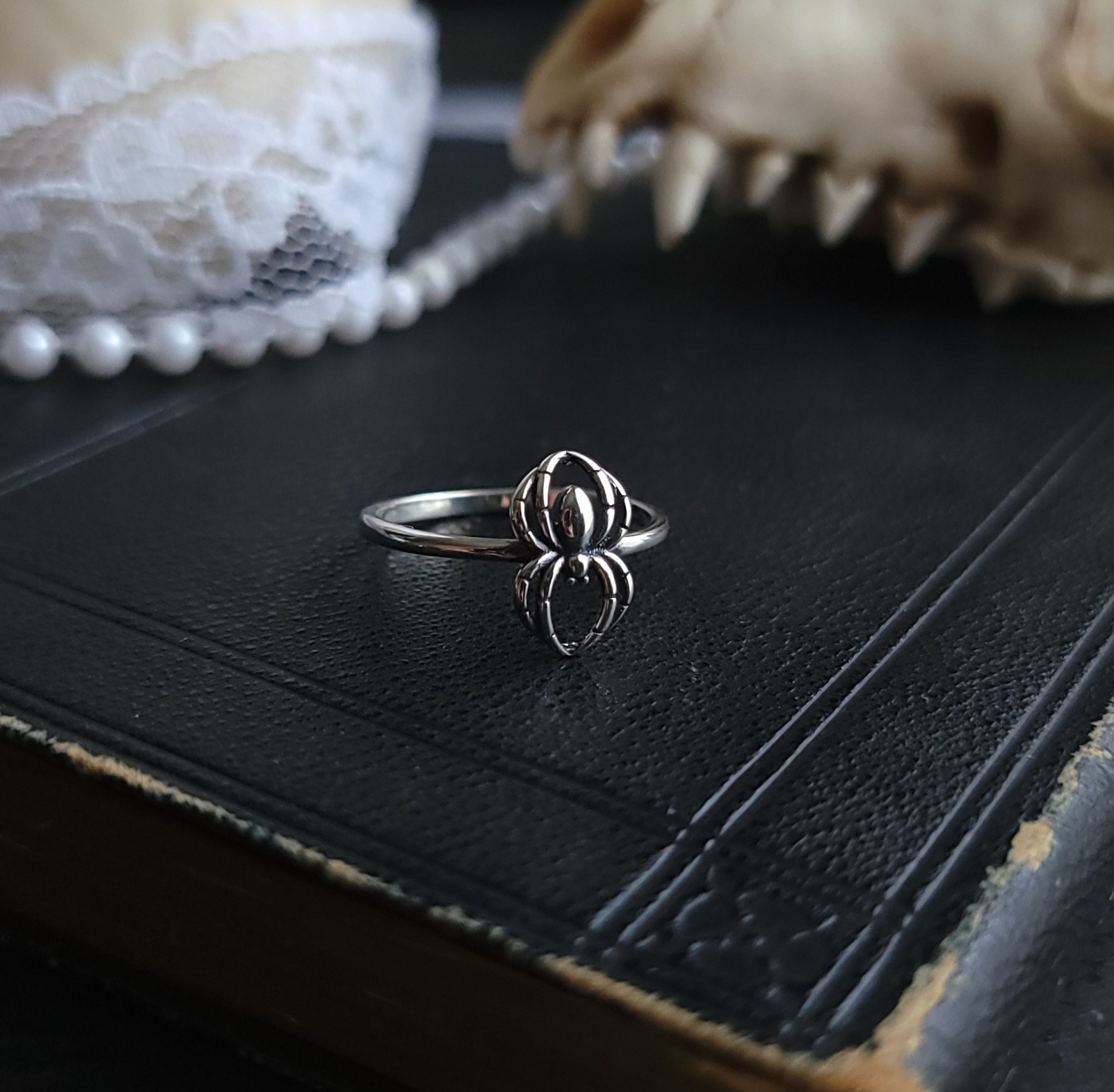 Spider Ring Sterling Silver – Queen of Jackals